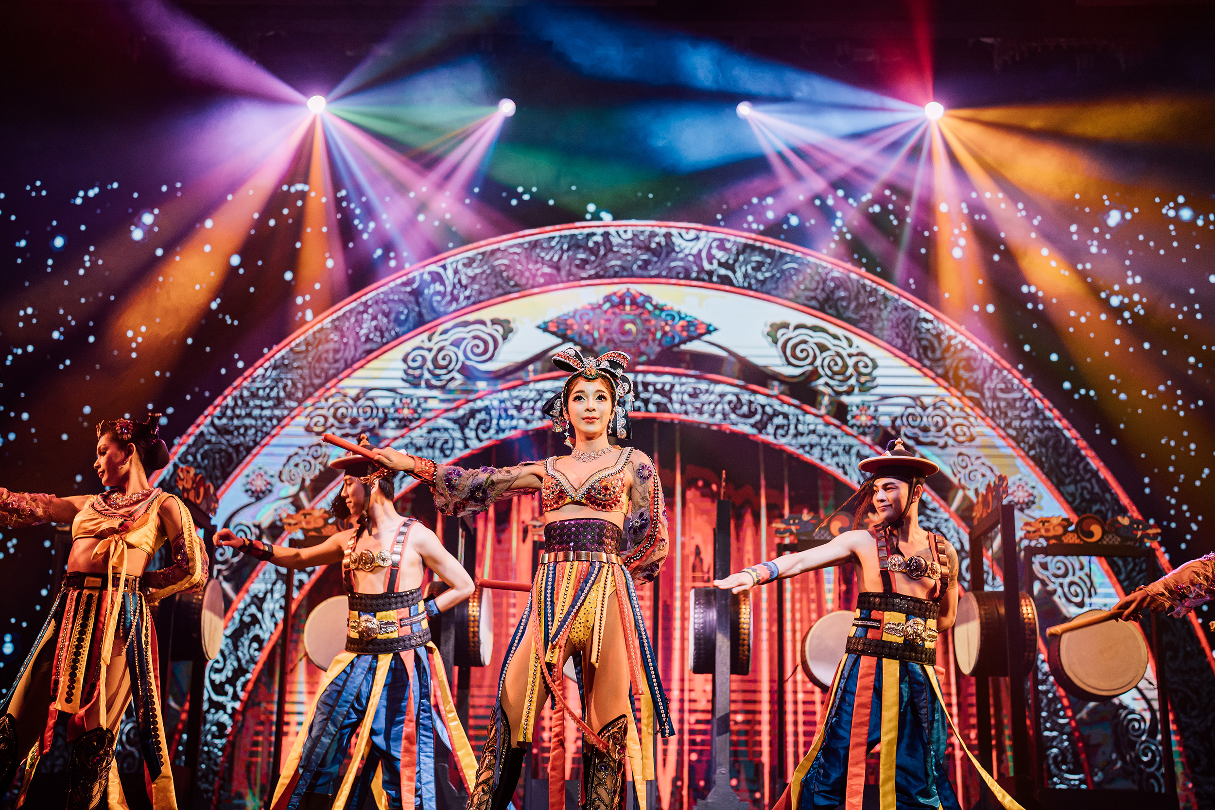 Simon Cabaret Phuket - Phuket's Best Cabaret Show